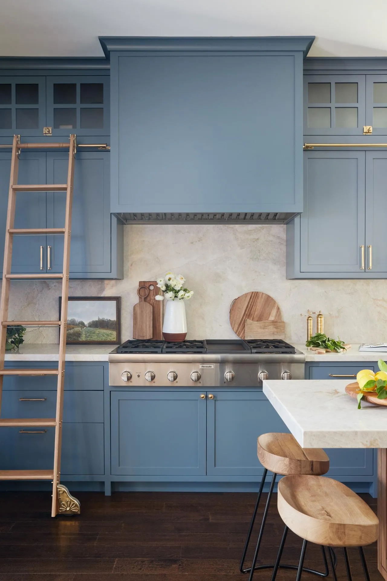 Bespoke Kitchen Cabinets Tailored Luxury for Manhattan Homes